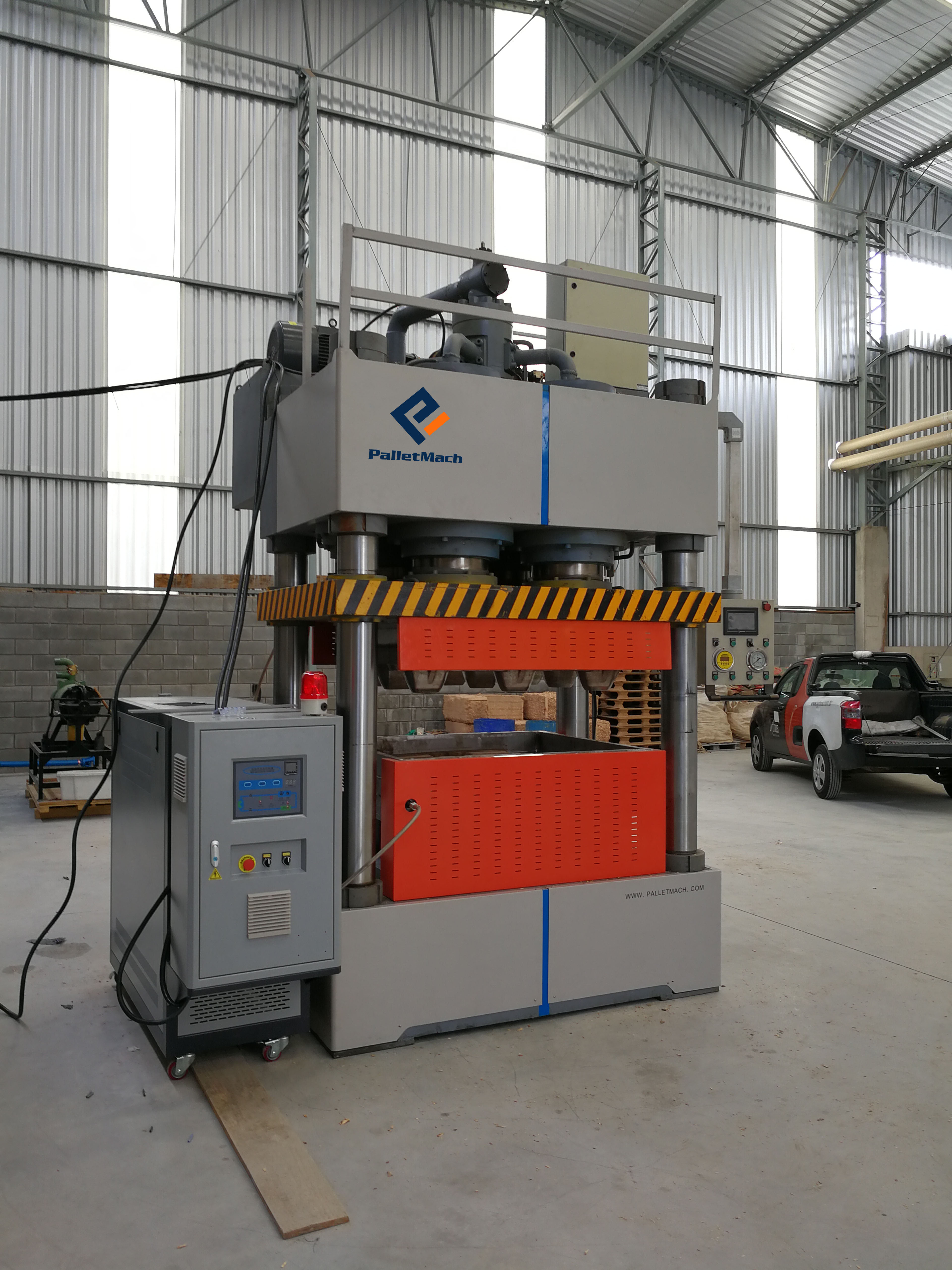 What is the plastic pallet machine or plastic pallet making machine price?